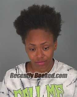 Recent Booking / Mugshot for SASHA RENEE FORD in Spartanburg County ...
