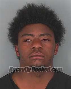 Recent Booking / Mugshot for JOHNNY LEE MILLER in Spartanburg County ...