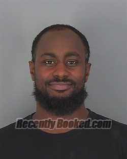 Recent Booking / Mugshot for TRAVIS TERRELL JONES in Spartanburg County ...