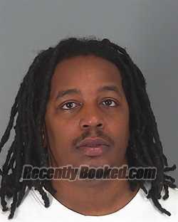 Recent Booking / Mugshot for TRAVIS LAMONT JONES in Spartanburg County ...
