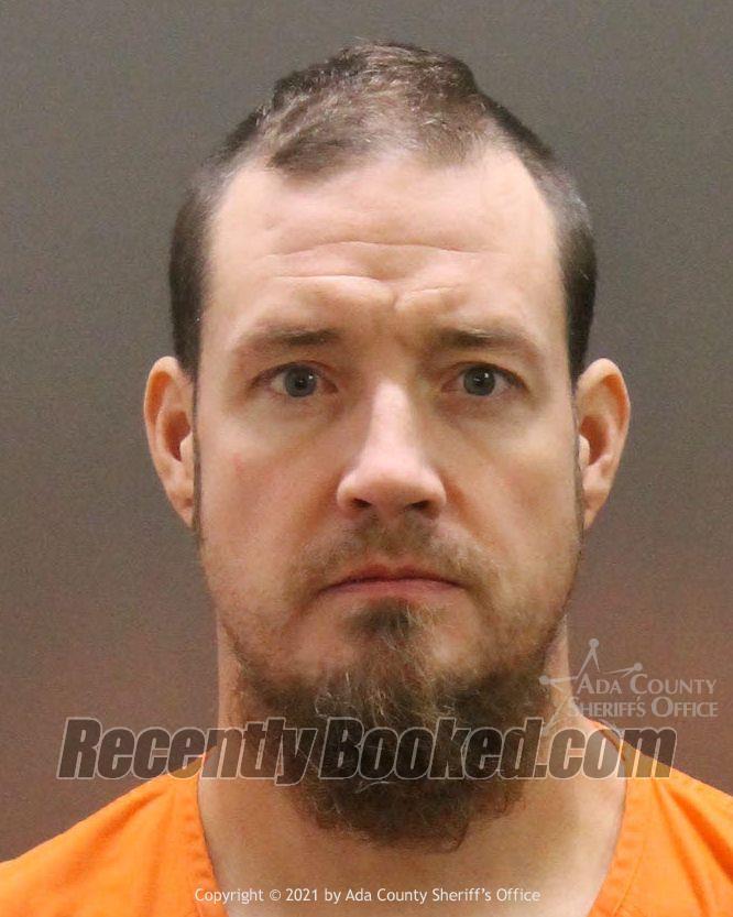 Recent Booking / Mugshot for Levi Scott Mcdowall in Ada County, Idaho