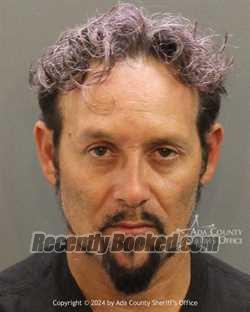 Recent Booking / Mugshot for Ray De La Rosa in Ada County, Idaho