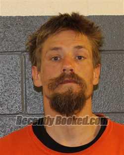 Recent Booking / Mugshot for MATTHEW DILLON BECKER in Elmore County, Idaho