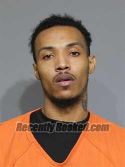Recent Booking / Mugshot for Daquavious Montrell Hardin in York County ...