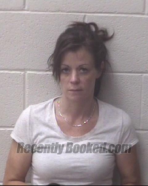 Recent Booking / Mugshot for JENNIFER LEE HAUN in Alexander County ...