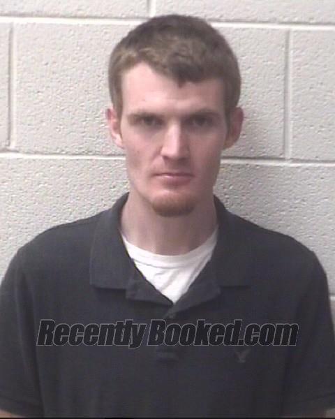 Recent Booking / Mugshot for SETH TYLER GREENE in Alexander County ...