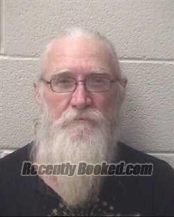 Recent Booking / Mugshot for ROBERT MILTON STARNES in Alexander County ...