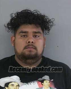 Recent Booking / Mugshot for ROLANDO ARIAS in Madera County, California