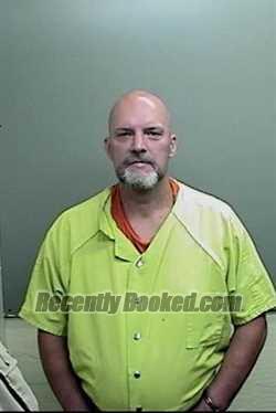 Recent Booking / Mugshot for MICHAEL LUCAS in Mendocino County, California