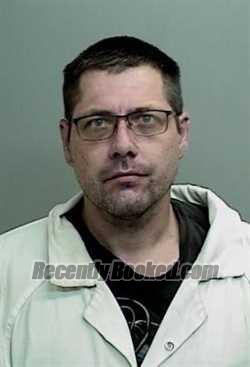 Recent Booking / Mugshot for BRIAN STEVEN MOODY in Mendocino County ...