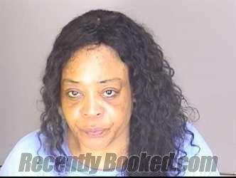 Recent Booking / Mugshot for YOLANDA VANESSA WILLIAMS in Merced County ...