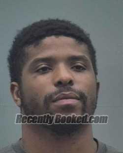 Recent Booking / Mugshot for MARQUEZ RASHAD MOORE in Merced County ...
