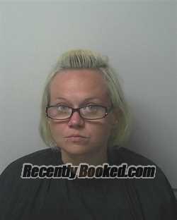Recent Booking / Mugshot for TABITHA SUE HATFIELD in Beaufort County ...