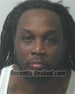 Recent Booking / Mugshot for Antonio Joe Daniels in Beaufort County ...