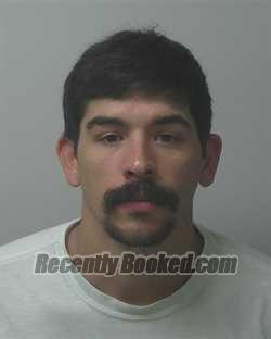 Recent Booking / Mugshot for HUNTER KENT ALLIGOOD in Beaufort County ...