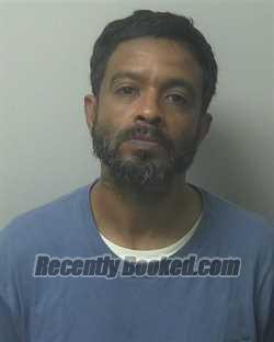 Recent Booking / Mugshot for John Daniel Perez in Beaufort County ...