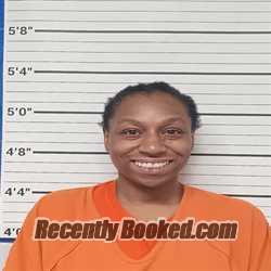 Recent Booking / Mugshot for ANTONIA NICOLE BRICE in Bladen County ...