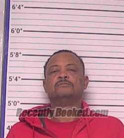 Recent Booking / Mugshot for RODNEY ANTHONY CURTIS in Bladen County ...