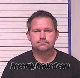 Recent Booking / Mugshot for WILLIAM STUART MATTHIS in Bladen County ...