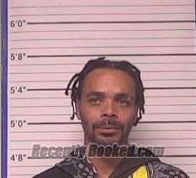 Recent Booking / Mugshot for CEDRIC LEVONZEL WILLIAMSON in Bladen ...