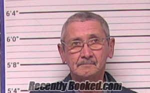 Recent Booking / Mugshot for FRANKLIN DEAN YOUNG in Bladen County ...