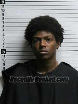 Recent Booking / Mugshot for KIESHAWN LEE HICKMAN in Brunswick County ...