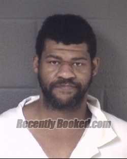 Recent Booking / Mugshot for BRIAN ASHLEY RHODES in Buncombe County, North Carolina