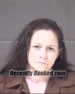 Recent Booking / Mugshot for CARLY TYLER REA in Buncombe County, North ...