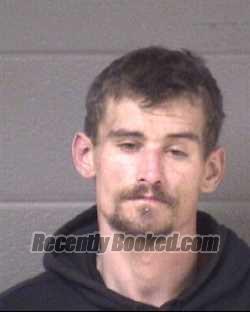 Recent Booking / Mugshot for DANIEL LEE MULLINS in Buncombe County ...