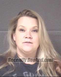 Recent Booking / Mugshot for JENNIFER MCCRAW SIMMONS in Buncombe County ...