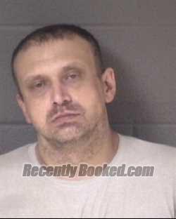 Recent Booking / Mugshot for JACOB WAYNE WILLETT in Buncombe County ...