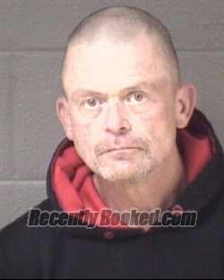Recent Booking / Mugshot for MICHAEL LANEY CROSS in Buncombe County ...