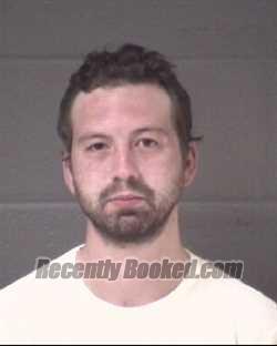 Recent Booking / Mugshot for ROBERT ALLEN DANIEL in Buncombe County ...