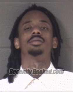 Recent Booking / Mugshot for TAVARIS JAVON DEMAZEA HICKS in Buncombe ...