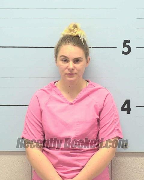 Recent Booking / Mugshot for CHEYENNE ALDRIDGE HURT in Burke County ...