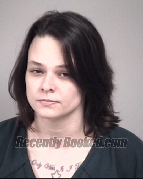 Recent Booking / Mugshot for AMBER NICHOLE KELLY in Cabarrus County ...