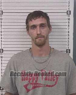 Recent Booking / Mugshot for HARLIE DEAN OLIVER in Caldwell County ...