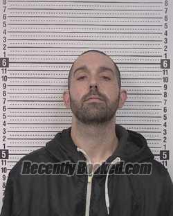 Recent Booking / Mugshot for JASON DALE SCHIPPER in Caldwell County ...