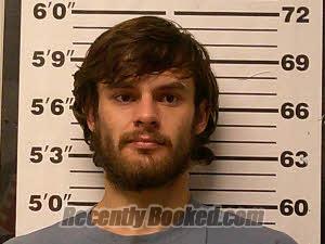 Recent Booking / Mugshot for RAY LANDON MERRILL in Carteret County ...