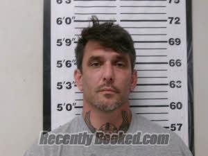 Recent Booking / Mugshot for BENJAMIN ARNOLD PENELLO in Carteret County ...