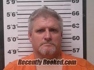 Recent Booking / Mugshot for JAMIE ALAN RUMSEY in Carteret County ...