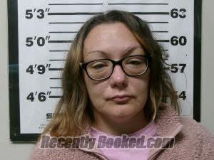 Recent Booking / Mugshot for ASHLEY NICOLE WOOLARD in Carteret County ...