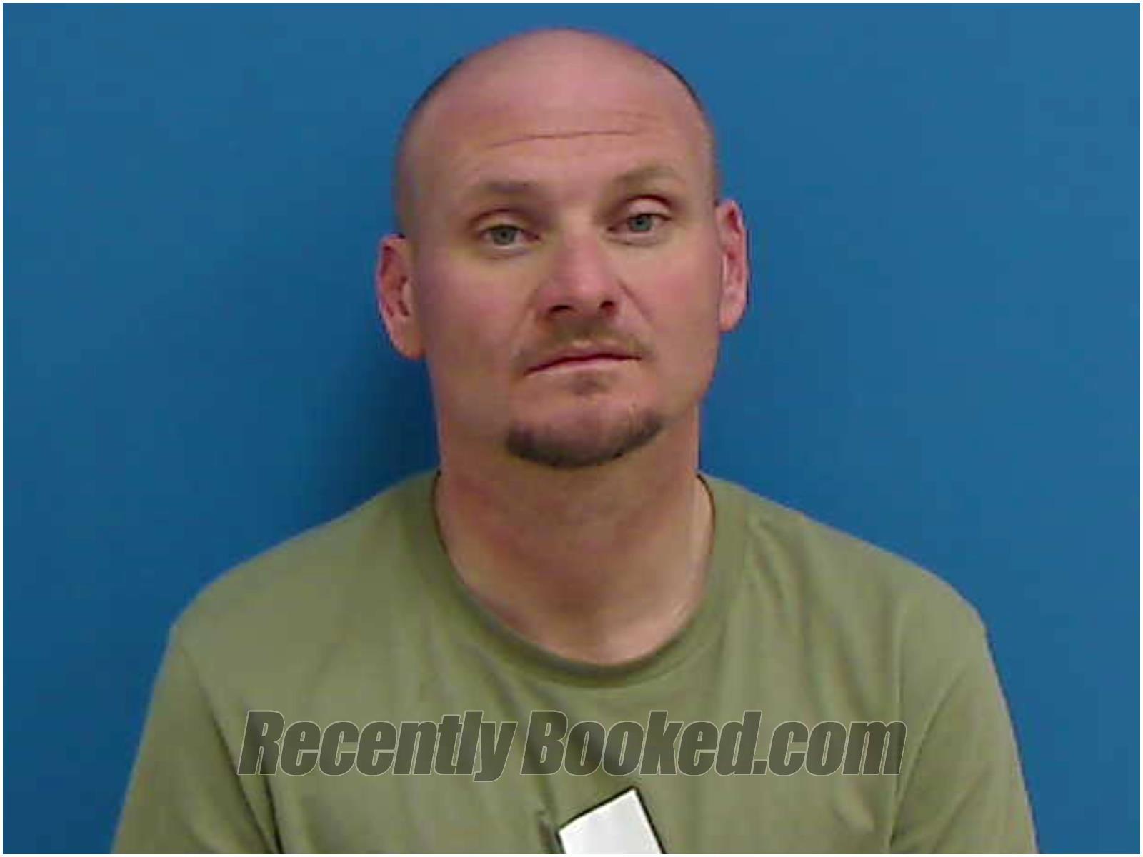 Recent Booking / Mugshot for STEVEN DALE ELLIOTT in Catawba County ...