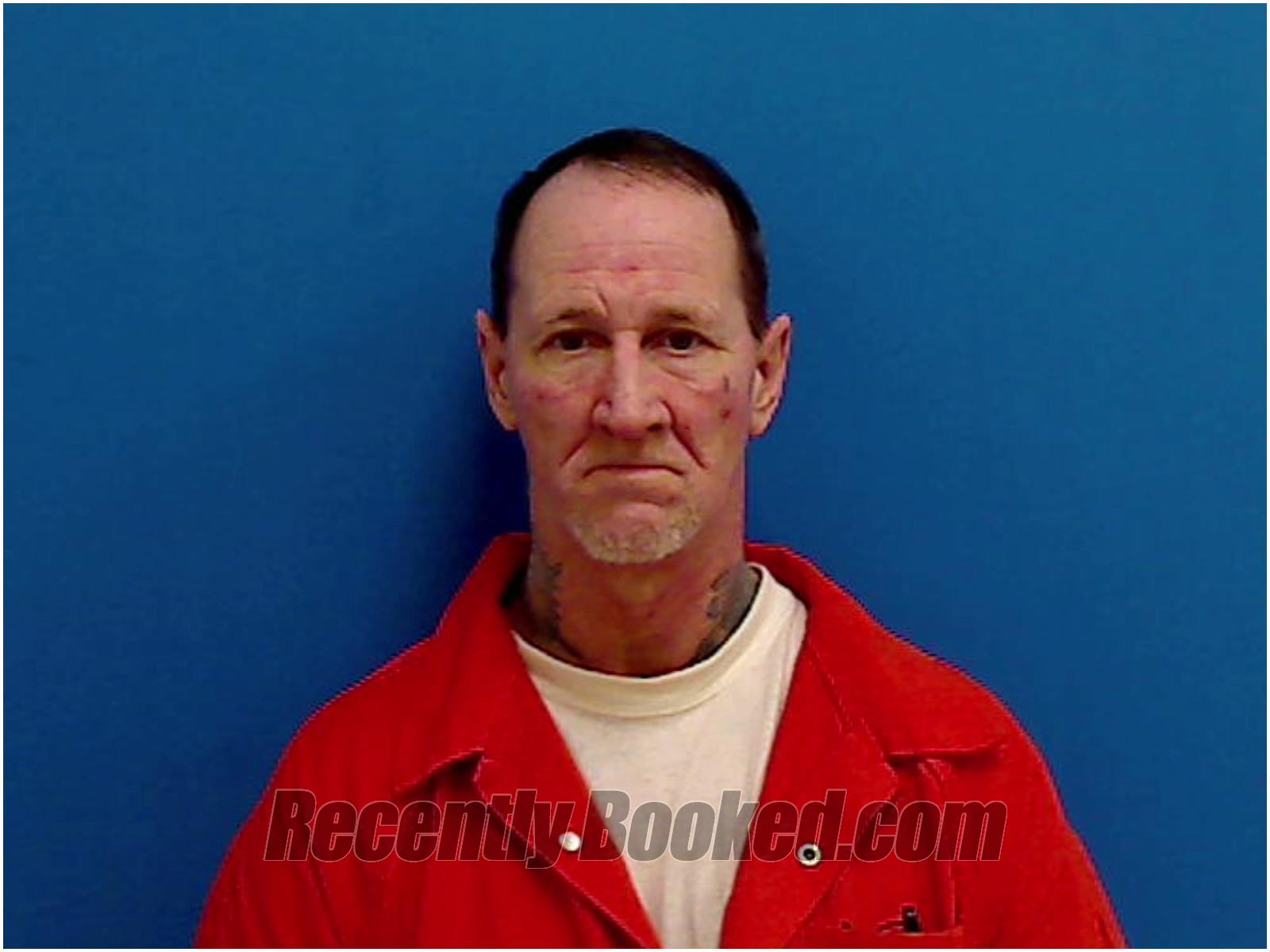 Recent Booking / Mugshot for DAVID BRYAN ROWLAND in Catawba County ...