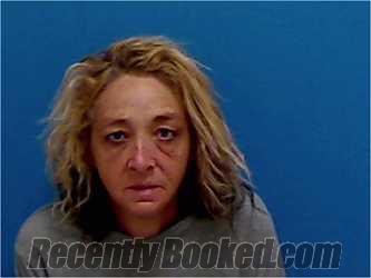 Recent Booking / Mugshot for LAURA KATHLEAN BREEDEN in Catawba County ...