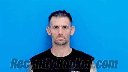 Recent Booking / Mugshot for Christopher Allen Bost in Catawba County ...
