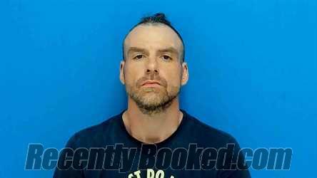 Recent Booking / Mugshot for James Michael Chambers in Catawba County ...