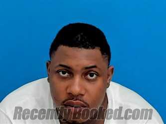 Recent Booking / Mugshot for Evon Lamont Johnson in Catawba County ...
