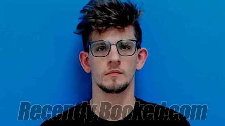 Recent Booking / Mugshot for Michael Alexander Lilly in Catawba County ...