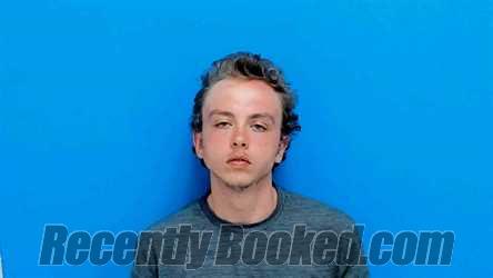 Recent Booking / Mugshot for Daniel Ervin Mccray in Catawba County ...